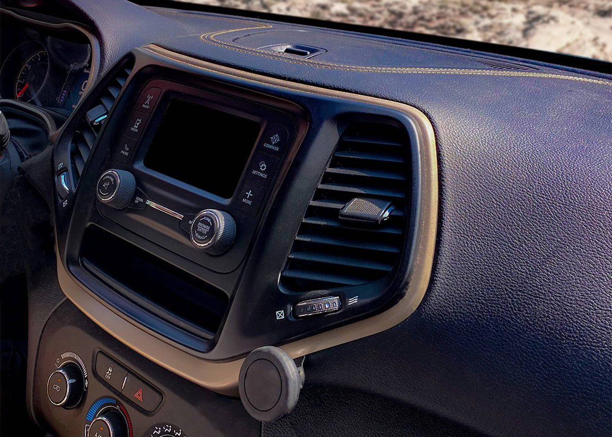 Direct Fit Phone Mount - Jeep Cherokee (2014-Present) – Course Motorsports